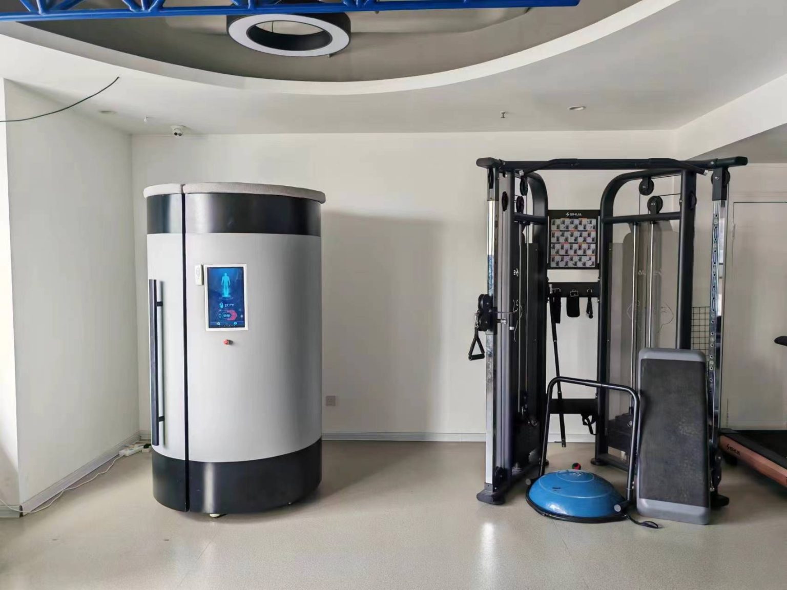 Liquid Nitrogen Whole Body Cryotherapy Chamber - Minnuo